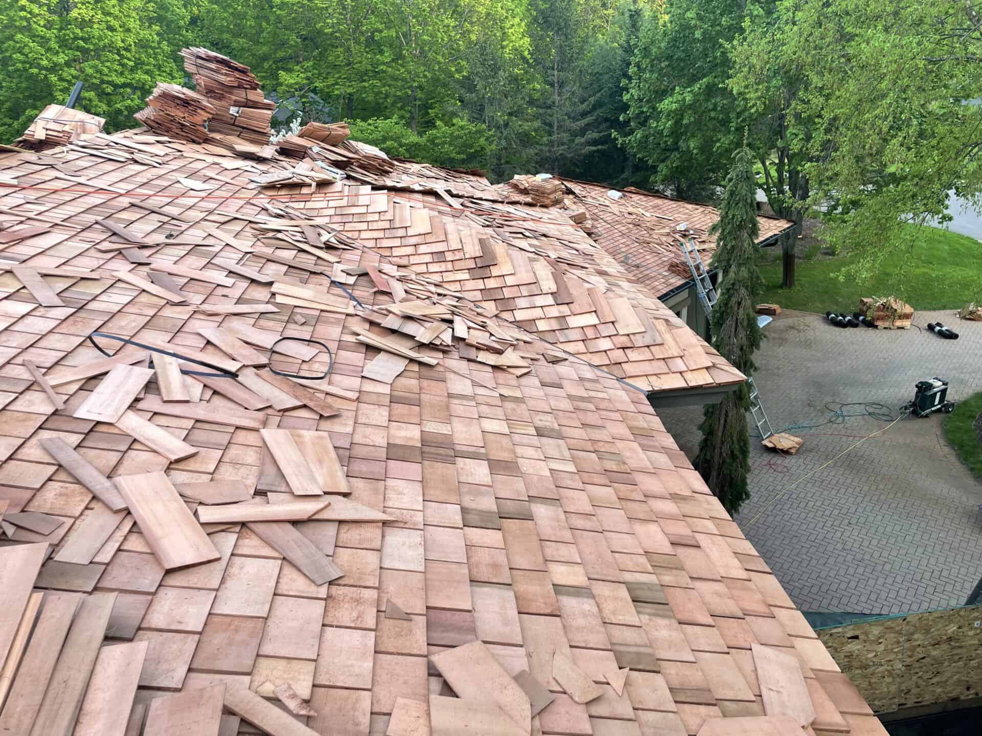 What's the Cheapest Time to Get A Roof Replaced?